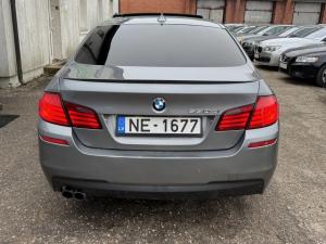 Pelēks BMW 525 2011 Rīga, ar dzinēja tilpumu 3.00 L un nobraukumu 240 tūkst. km par 13000 €, foto 24 vietnē AUTOMOTO.COM.LV
