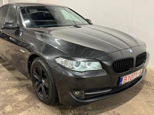 Pelēks BMW 525 2011 Jūrmala, ar dzinēja tilpumu 3.00 L un nobraukumu 324 tūkst. km par 7995 €, foto 8 vietnē AUTOMOTO.COM.LV
