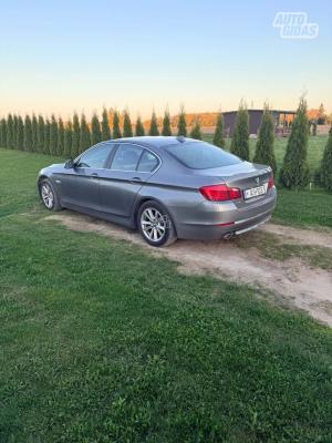 Grey BMW 525 2011 in Kaunas, with an engine capacity of 2.50 L and mileage of 333 thousand km for 5950 €, photo 8 on AUTOMOTO.COM.LV