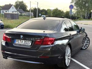 Grey BMW 525 2011 in Kaunas, with an engine capacity of 2.99 L and mileage of 274 thousand km for 7500 €, photo 9 on AUTOMOTO.COM.LV