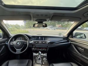 Grey BMW 525 2011 in Kaunas, with an engine capacity of 2.99 L and mileage of 274 thousand km for 7500 €, photo 17 on AUTOMOTO.COM.LV