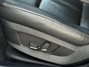 Grey BMW 525 2011 in Kaunas, with an engine capacity of 2.99 L and mileage of 274 thousand km for 7500 €, photo 24 on AUTOMOTO.COM.LV