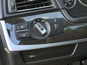 Grey BMW 525 2011 in Kaunas, with an engine capacity of 2.99 L and mileage of 274 thousand km for 7500 €, photo 31 on AUTOMOTO.COM.LV