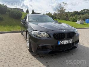 Grey BMW 525 2011 in Rezekne, with an engine capacity of 3.00 L and mileage of 376 thousand km for 10500 €, photo 3 on AUTOMOTO.COM.LV