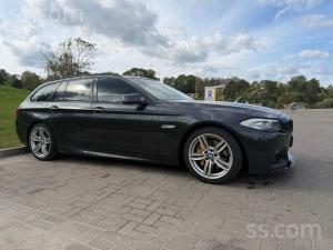 Grey BMW 525 2011 in Rezekne, with an engine capacity of 3.00 L and mileage of 376 thousand km for 10500 €, photo 5 on AUTOMOTO.COM.LV