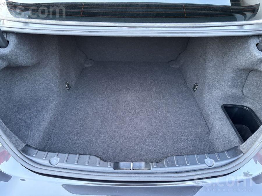 Pelēks BMW 525 2012 Rīga, ar dzinēja tilpumu 2.00 L un nobraukumu 116 tūkst. km par 11390 €, foto 11 vietnē AUTOMOTO.COM.LV