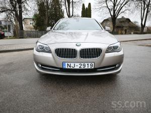 Grey BMW 525 2012 in Cesis, with an engine capacity of 2.00 L and mileage of 334 thousand km for 10900 €, photo 3 on AUTOMOTO.COM.LV