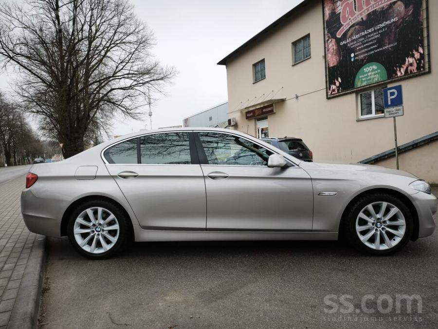 Grey BMW 525 2012 in Cesis, with an engine capacity of 2.00 L and mileage of 334 thousand km for 10900 €, photo 5 on AUTOMOTO.COM.LV