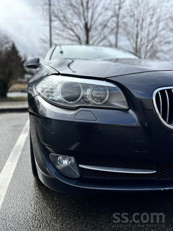 Pelēks BMW 525 2012 Rīga, ar dzinēja tilpumu 2.00 L un nobraukumu 238 tūkst. km par 8600 €, foto 10 vietnē AUTOMOTO.COM.LV