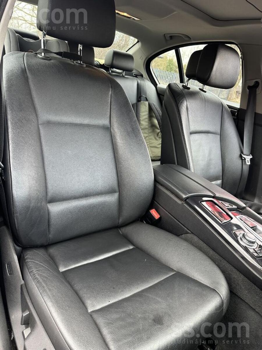 Pelēks BMW 525 2012 Rīga, ar dzinēja tilpumu 2.00 L un nobraukumu 238 tūkst. km par 8600 €, foto 20 vietnē AUTOMOTO.COM.LV