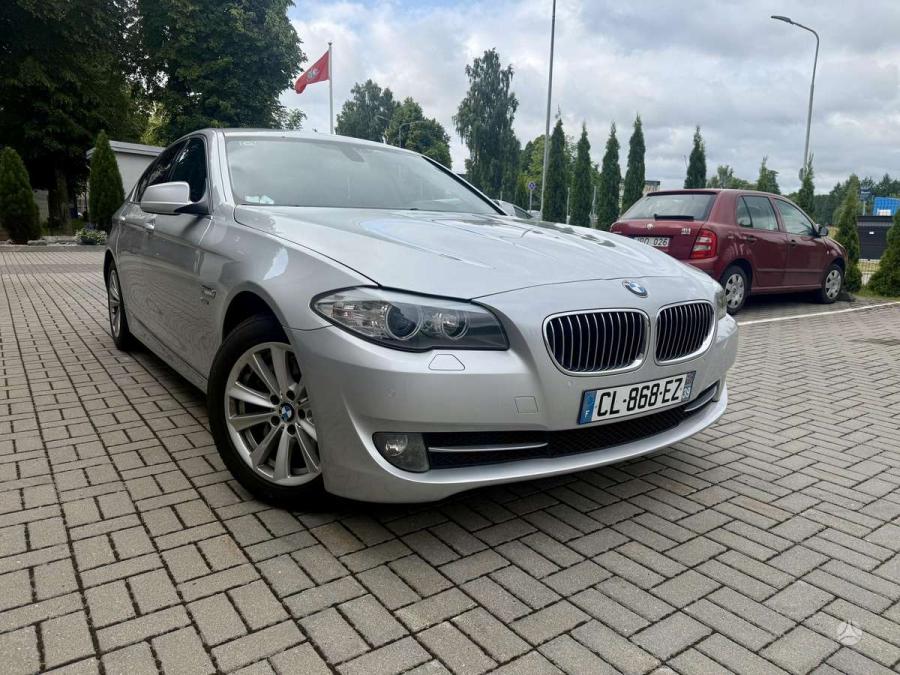 Pelēks BMW 525 2012 Tauragė, ar dzinēja tilpumu 2.00 L un nobraukumu 250 tūkst. km par 6700 €, foto 3 vietnē AUTOMOTO.COM.LV