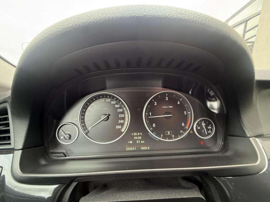 Pelēks BMW 525 2012 Tauragė, ar dzinēja tilpumu 2.00 L un nobraukumu 250 tūkst. km par 6700 €, foto 19 vietnē AUTOMOTO.COM.LV