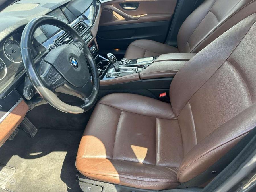 Pelēks BMW 525 2012 Viļņa, ar dzinēja tilpumu 2.00 L un nobraukumu 266 tūkst. km par 8300 €, foto 13 vietnē AUTOMOTO.COM.LV