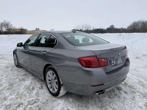 Grey BMW 525 2013 in Taurage, with an engine capacity of 2.00 L and mileage of 299 thousand km for 9500 €, photo 5 on AUTOMOTO.COM.LV