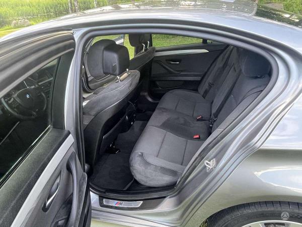 Pelēks BMW 525 2013 Biržai, ar dzinēja tilpumu 2.00 L un nobraukumu 357 tūkst. km par 8900 €, foto 6 vietnē AUTOMOTO.COM.LV