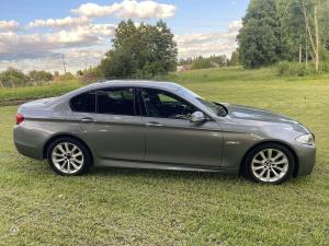 Pelēks BMW 525 2013 Biržai, ar dzinēja tilpumu 2.00 L un nobraukumu 357 tūkst. km par 8900 €, foto 11 vietnē AUTOMOTO.COM.LV