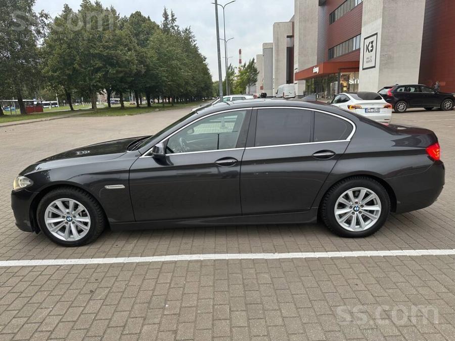 Grey BMW 525 2013 in Riga, with an engine capacity of 2.00 L and mileage of 210 thousand km for 11100 €, photo 8 on AUTOMOTO.COM.LV