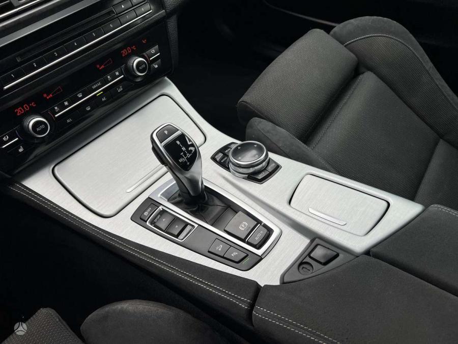 Pelēks BMW 525 2013 Viļņa, ar dzinēja tilpumu 2.00 L un nobraukumu 338 tūkst. km par 9850 €, foto 15 vietnē AUTOMOTO.COM.LV