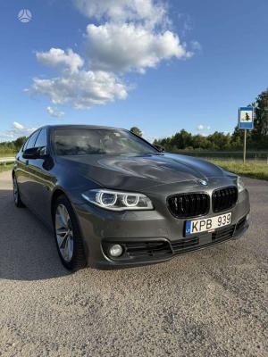 Grey BMW 525 2014 in Vilnius, with an engine capacity of 2.00 L and mileage of 320 thousand km for 12300 €, photo 3 on AUTOMOTO.COM.LV