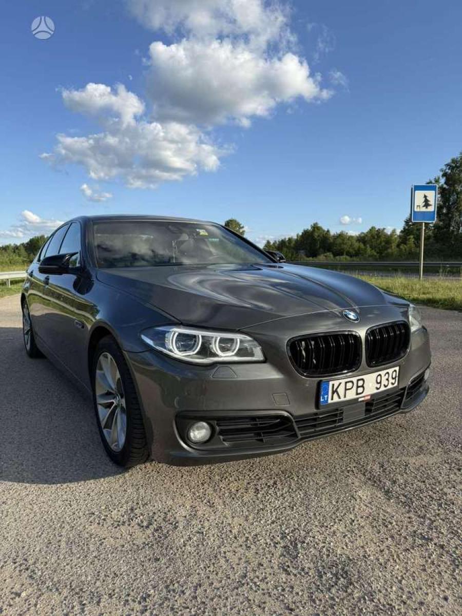 Grey BMW 525 2014 in Vilnius, with an engine capacity of 2.00 L and mileage of 320 thousand km for 12300 €, photo 3 on AUTOMOTO.COM.LV