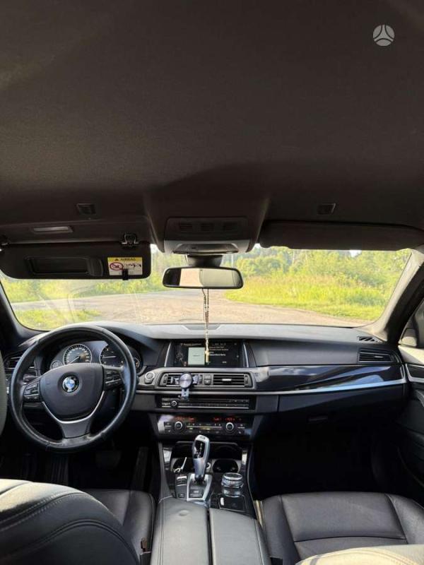 Grey BMW 525 2014 in Vilnius, with an engine capacity of 2.00 L and mileage of 320 thousand km for 12300 €, photo 8 on AUTOMOTO.COM.LV
