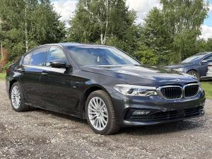 Grey BMW 525 2017 in Ukmerge, with an engine capacity of 2.00 L and mileage of 138 thousand km for 9300 €, photo  on AUTOMOTO.COM.LV