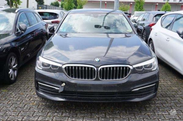 Grey BMW 525 2018 in Marijampole, with an engine capacity of 2.00 L and mileage of 183 thousand km for 11900 €, photo 2 on AUTOMOTO.COM.LV