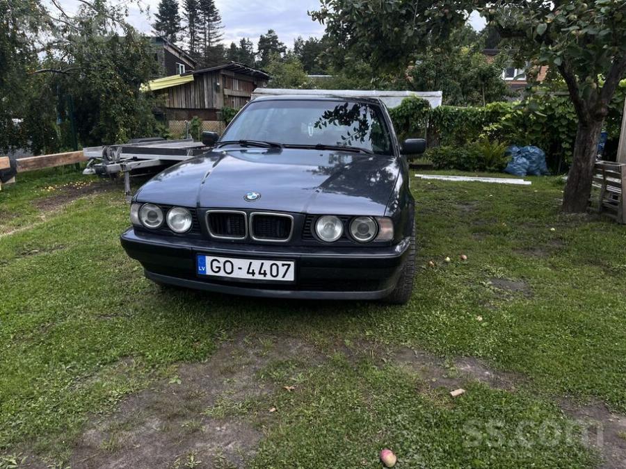 Серый БМВ 525 1996 в Елгава, объемом двигателя 2.50 л и пробегом 290 тыс. км за 7000 €, фото 5 на AUTOMOTO.COM.LV