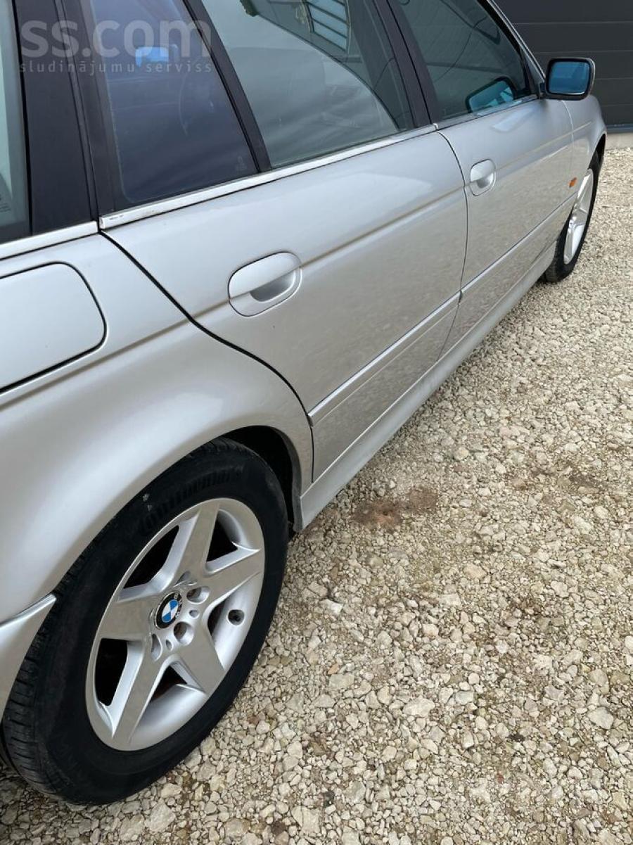 Grey BMW 525 2001 in Balvi, with an engine capacity of 2.50 L and mileage of 0 thousand km for 9990 €, photo 5 on AUTOMOTO.COM.LV