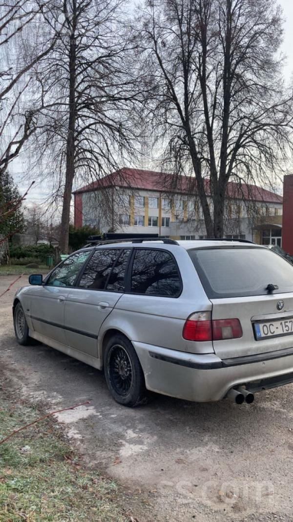 Grey BMW 525 2001 in Liepaja, with an engine capacity of 2.50 L and mileage of 38 thousand km for 2200 €, photo 2 on AUTOMOTO.COM.LV
