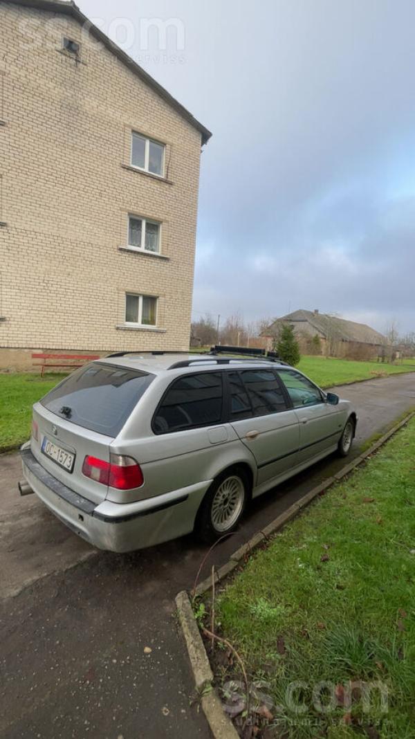 Grey BMW 525 2001 in Liepaja, with an engine capacity of 2.50 L and mileage of 38 thousand km for 2200 €, photo 3 on AUTOMOTO.COM.LV