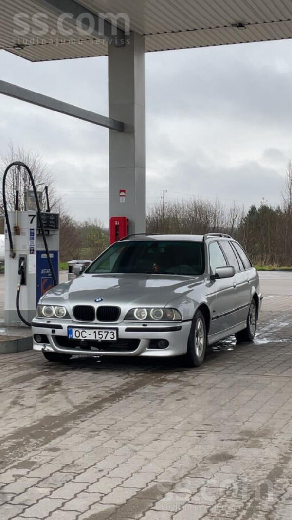 Grey BMW 525 2001 in Liepaja, with an engine capacity of 2.50 L and mileage of 38 thousand km for 2200 €, photo 5 on AUTOMOTO.COM.LV