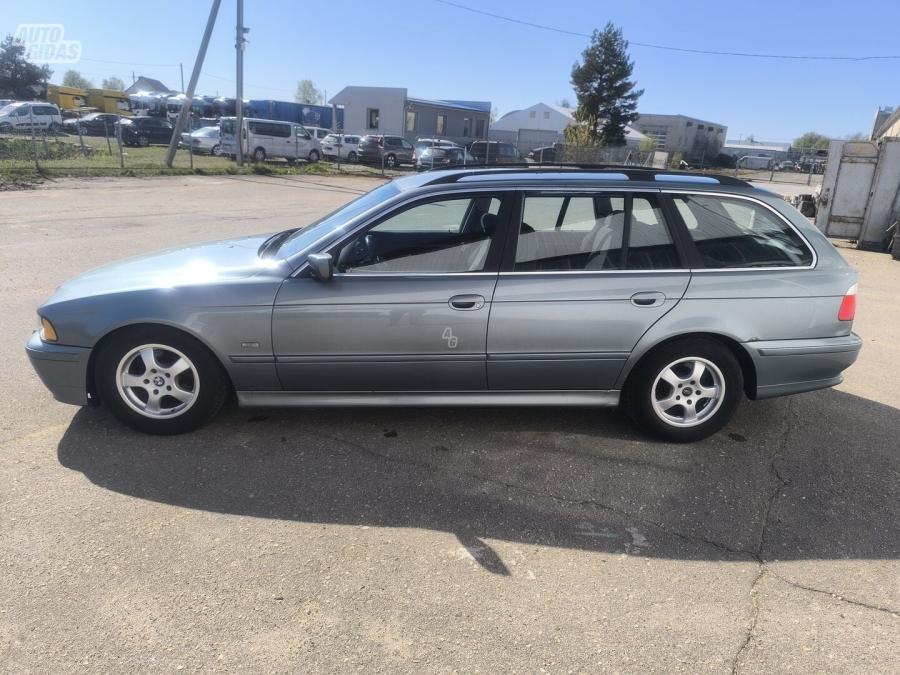 Grey BMW 525 2001 in Radviliskis, with an engine capacity of 2.50 L and mileage of 380 thousand km for 1650 €, photo 4 on AUTOMOTO.COM.LV