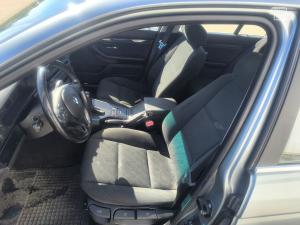 Grey BMW 525 2001 in Radviliskis, with an engine capacity of 2.50 L and mileage of 380 thousand km for 1650 €, photo 17 on AUTOMOTO.COM.LV