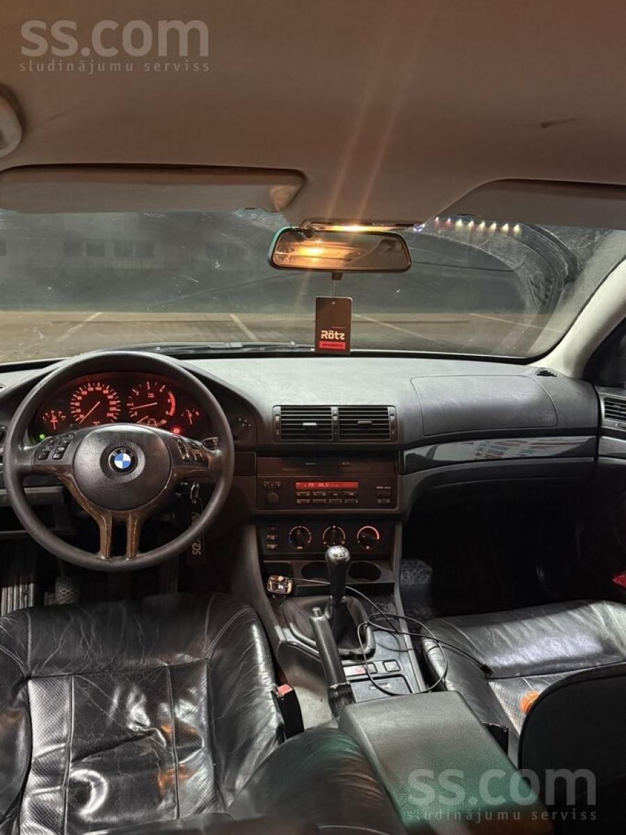 Grey BMW 525 2001 in Talsi, with an engine capacity of 2.50 L and mileage of 400 thousand km for 4000 €, photo 5 on AUTOMOTO.COM.LV