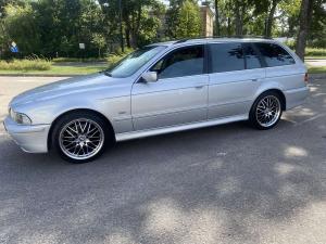 Grey BMW 525 2001 in Alytus, with an engine capacity of 2.50 L and mileage of 470 thousand km for 2300 €, photo 10 on AUTOMOTO.COM.LV