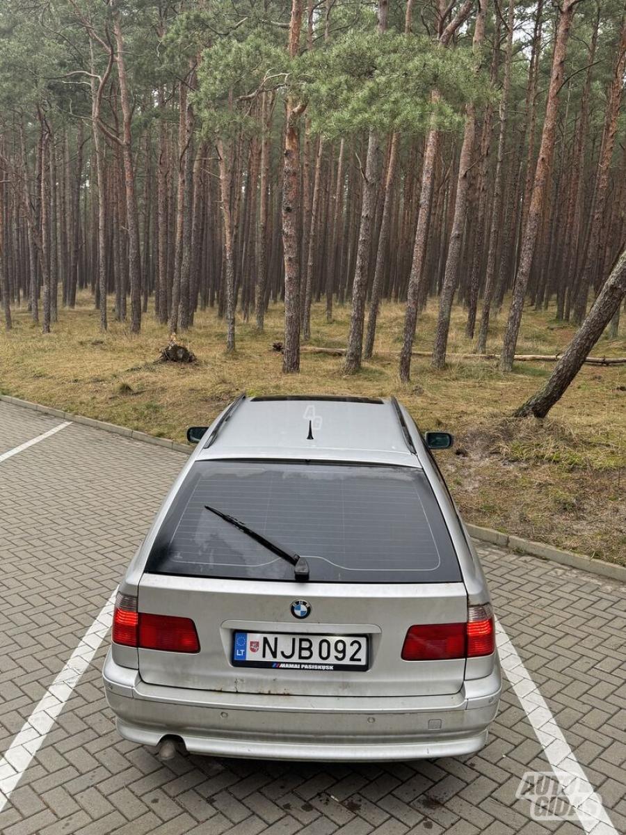 Grey BMW 525 2002 in Palanga, with an engine capacity of 2.50 L and mileage of 446 thousand km for 1250 €, photo 6 on AUTOMOTO.COM.LV