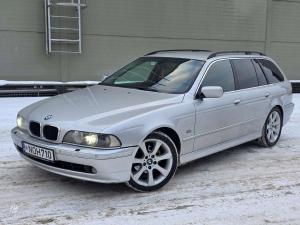 Grey BMW 525 2002 in Siauliai, with an engine capacity of 2.50 L and mileage of 300 thousand km for 1850 €, photo  on AUTOMOTO.COM.LV