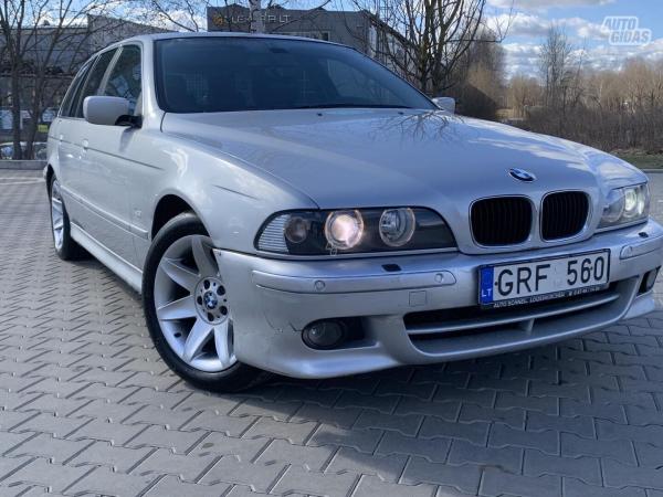 Pelēks BMW 525 2002 Kauņa, ar dzinēja tilpumu 2.50 L un nobraukumu 350 tūkst. km par 1150 €, foto 1 vietnē AUTOMOTO.COM.LV