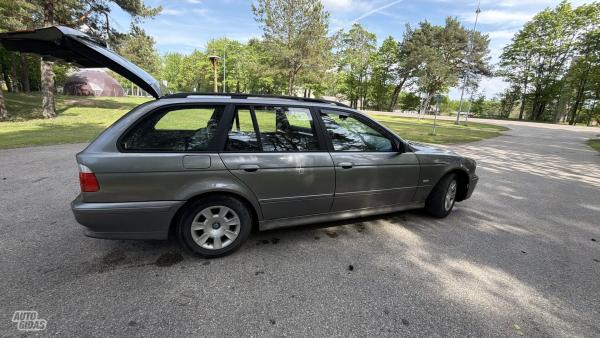 Grey BMW 525 2002 in Vilnius, with an engine capacity of 2.50 L and mileage of 388 thousand km for 1550 €, photo 4 on AUTOMOTO.COM.LV