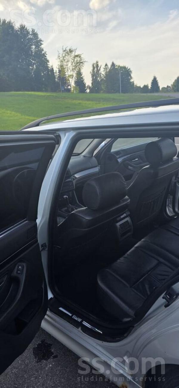 Pelēks BMW 525 2002 Valmiera, ar dzinēja tilpumu 2.50 L un nobraukumu 353 tūkst. km par 1200 €, foto 6 vietnē AUTOMOTO.COM.LV