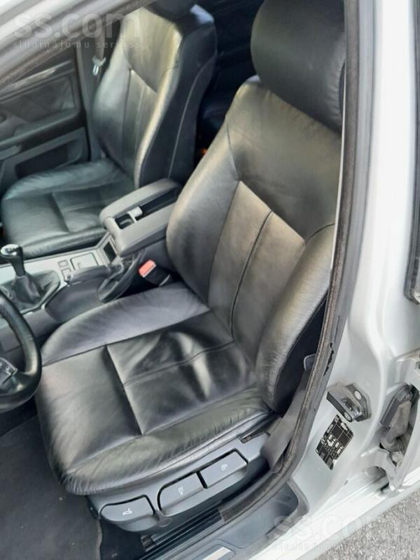 Pelēks BMW 525 2002 Cēsis, ar dzinēja tilpumu 2.50 L un nobraukumu 357 tūkst. km par 1750 €, foto 8 vietnē AUTOMOTO.COM.LV