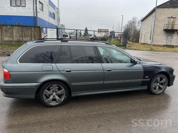 Grey BMW 525 2003 in Valmiera, with an engine capacity of 2.50 L and mileage of 486 thousand km for 2500 €, photo 3 on AUTOMOTO.COM.LV