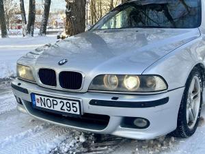 Grey BMW 525 2003 in Silute, with an engine capacity of 2.50 L and mileage of 348 thousand km for 2199 €, photo 9 on AUTOMOTO.COM.LV