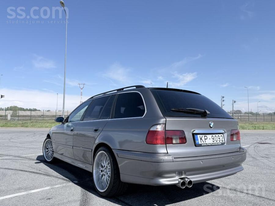 Grey BMW 525 2003 in Riga, with an engine capacity of 2.50 L and mileage of 480 thousand km for 2600 €, photo 4 on AUTOMOTO.COM.LV