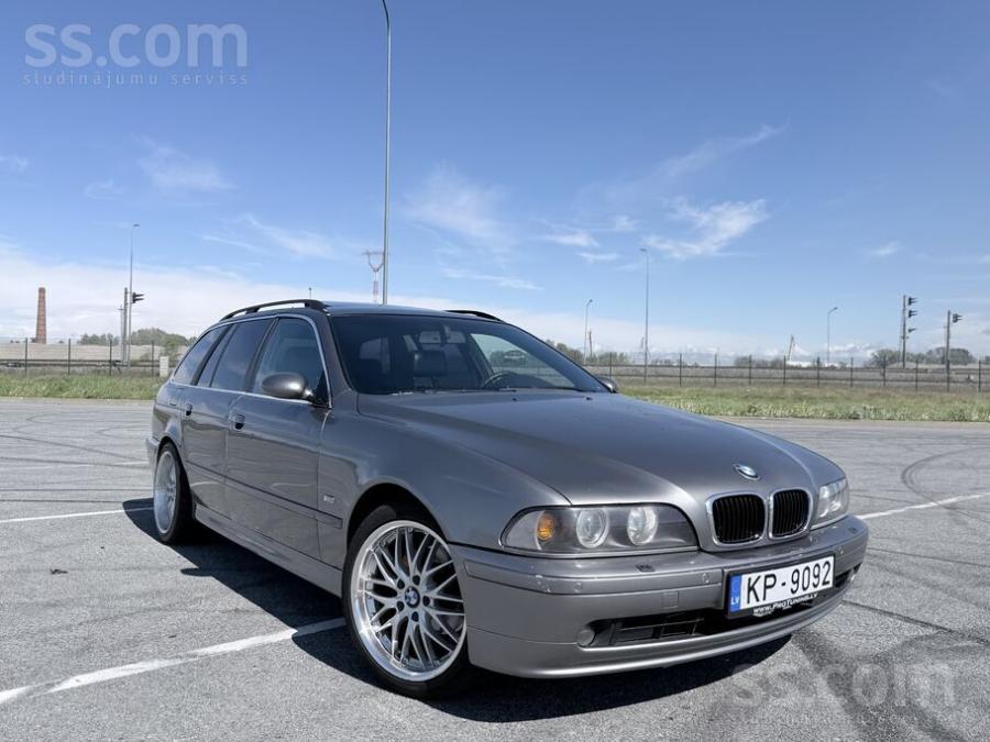 Pelēks BMW 525 2003 Rīga, ar dzinēja tilpumu 2.50 L un nobraukumu 480 tūkst. km par 2100 €, foto 1 vietnē AUTOMOTO.COM.LV