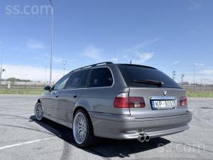 Pelēks BMW 525 2003 Rīga, ar dzinēja tilpumu 2.50 L un nobraukumu 480 tūkst. km par 2100 €, foto 4 vietnē AUTOMOTO.COM.LV