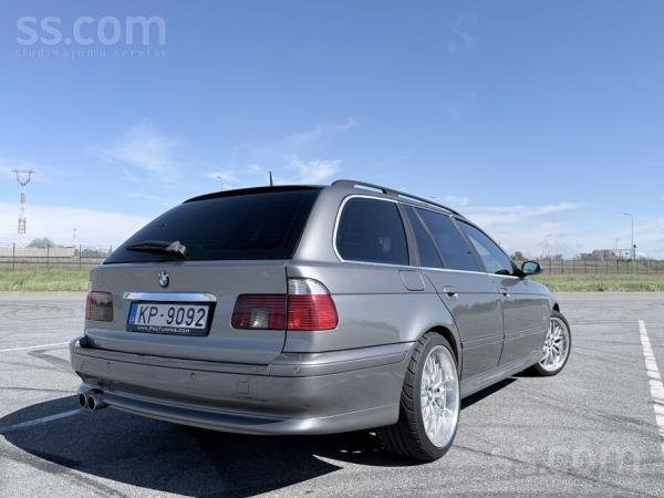 Pelēks BMW 525 2003 Rīga, ar dzinēja tilpumu 2.50 L un nobraukumu 480 tūkst. km par 2100 €, foto 4 vietnē AUTOMOTO.COM.LV