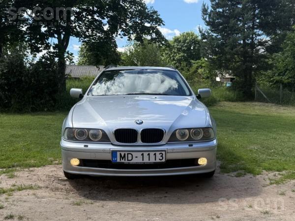 Pelēks BMW 525 2003 Jēkabpils, ar dzinēja tilpumu 2.50 L un nobraukumu 296 tūkst. km par 3500 €, foto 1 vietnē AUTOMOTO.COM.LV