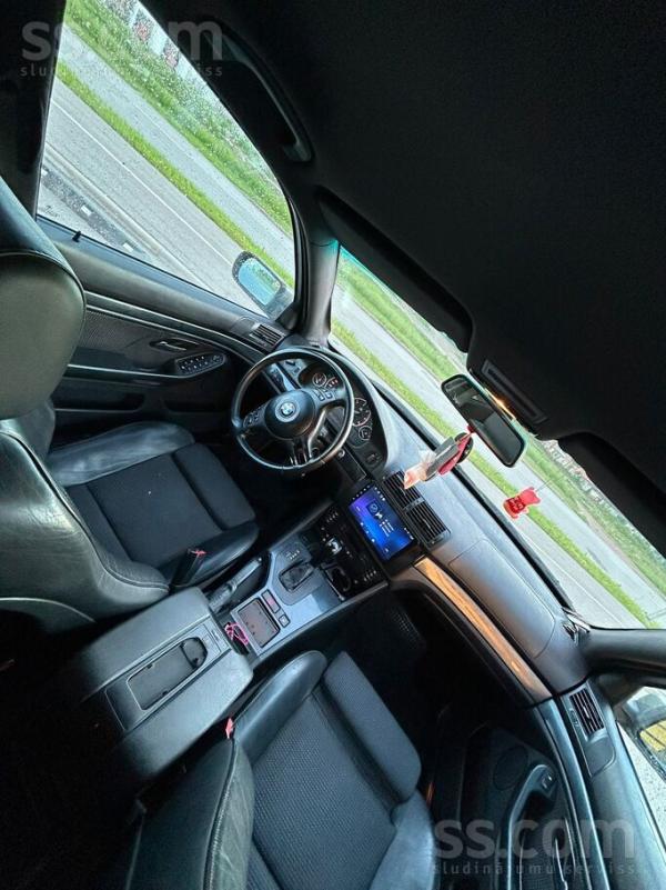 Pelēks BMW 525 2003 Valmiera, ar dzinēja tilpumu 2.50 L un nobraukumu 334 tūkst. km par 2100 €, foto 2 vietnē AUTOMOTO.COM.LV